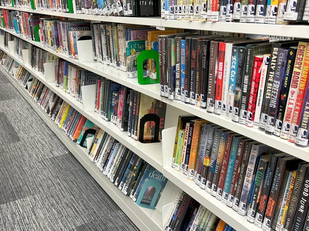 Bloomington Public Library - Library Furniture International